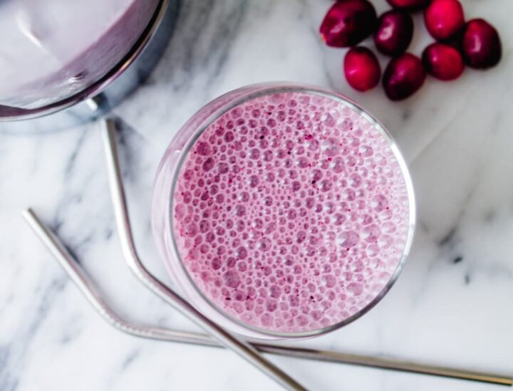 Easy Cranberry Smoothie - Healthy + Creamy Recipe