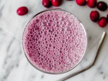 Easy Cranberry Smoothie - Healthy + Creamy Recipe