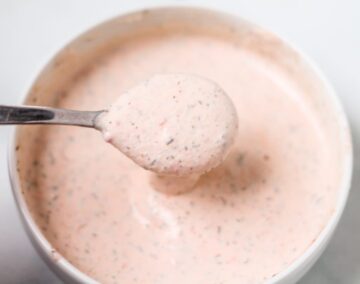 Homemade Spicy Ranch Dressing Recipe - Ready in 5 Minutes!