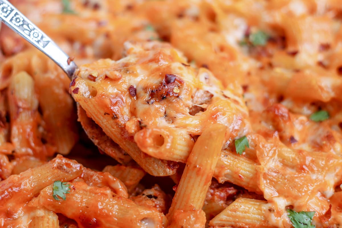 Spicy Chicken Chipotle Pasta - The Honour System